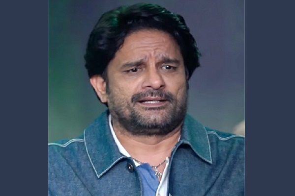 Jaideep Ahlawat praises Manoj Bajpayee`s powerful performance in ...