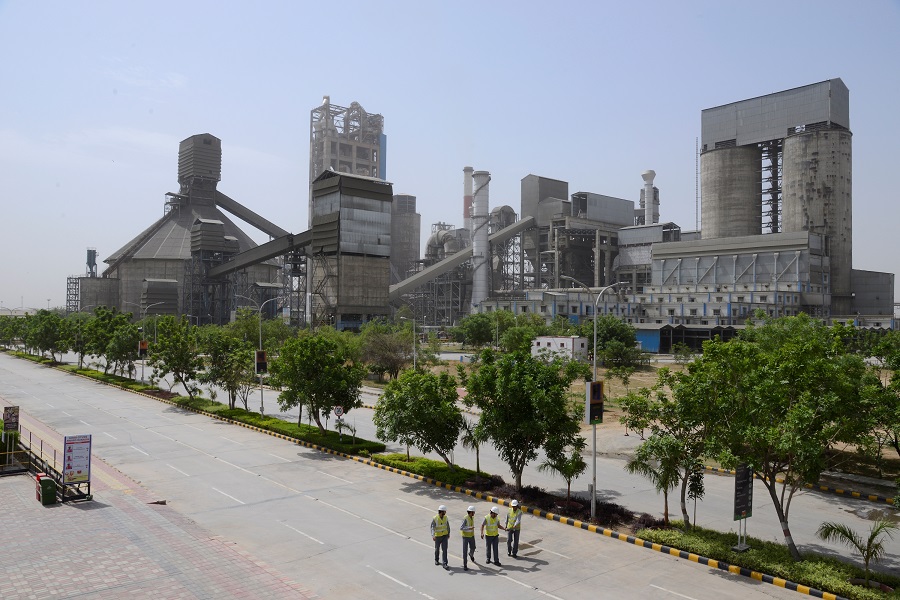 UltraTech collaborates with UCLA to advance cement industry decarbonisation